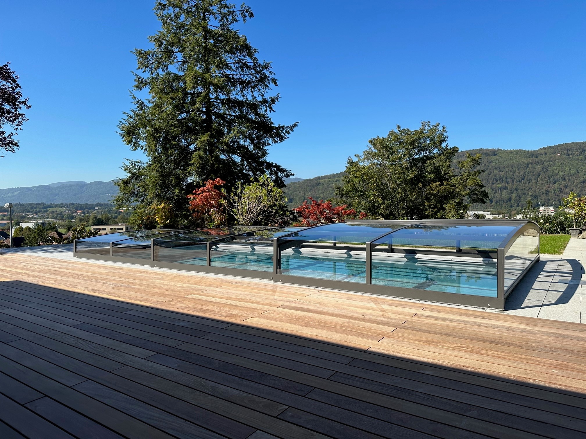Pool enclosure PARADE | Modern telescopic solution | Alukov